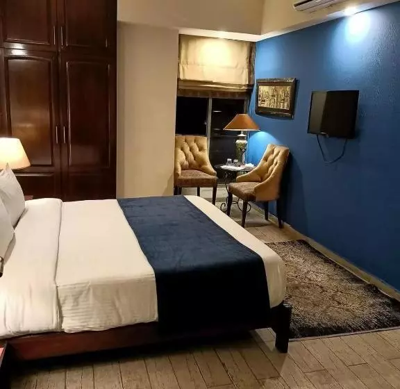 Maisonette Hotel & Apartments - Lahore