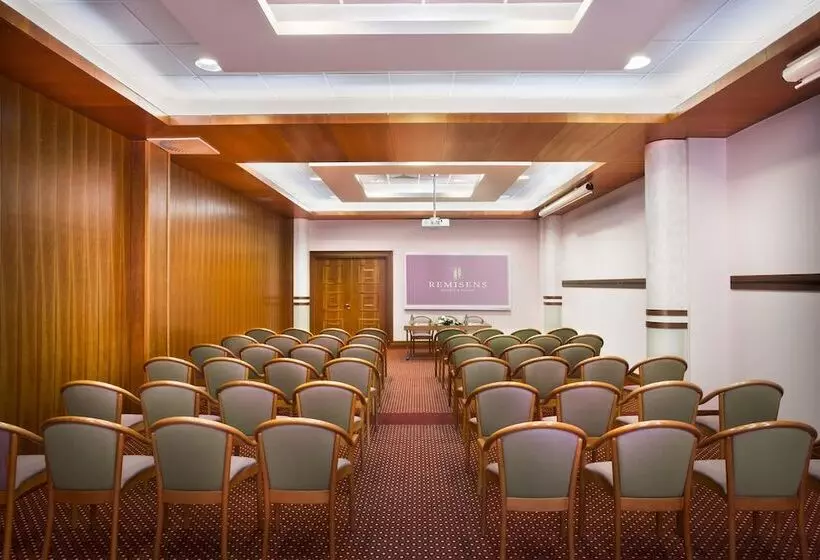 Remisens Casa Rosa   Hotel Metropol Annexe - Seča