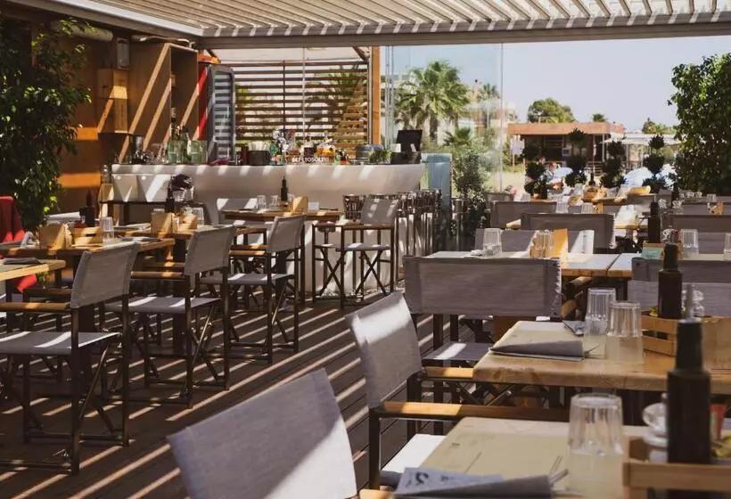 Bed And Breakfast Le Palmette Suites - Cagliari