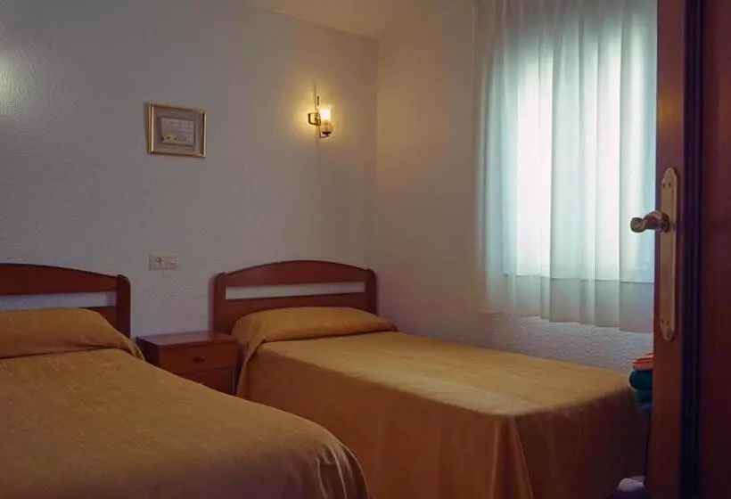 Apartamentos Las Carabelas - Benidorm