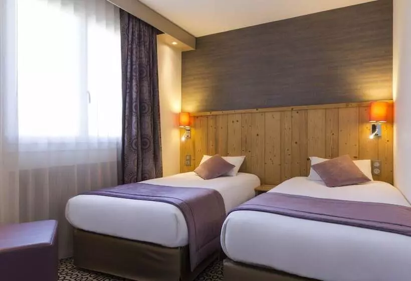 Hôtel The Originals City, Hôtel Rey Du Mont Sion, Saint Julien En Genevois Sud - Cruseilles