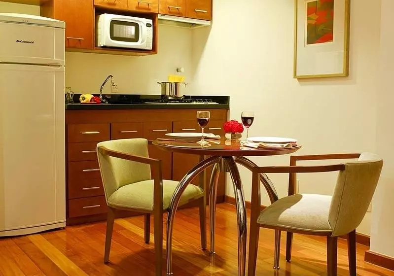 Hotel George V Casa Branca - São Paulo