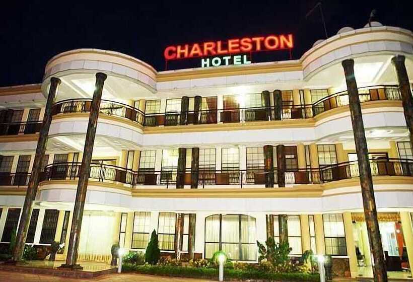 Hotel Charleston - Accra