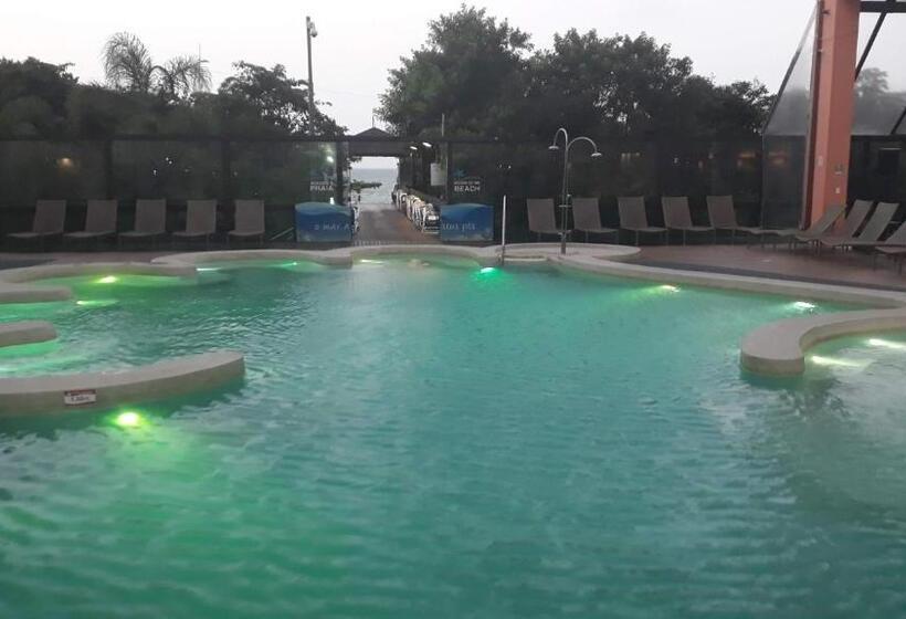 Aparthotel No Jurerê Beach Village - Florianópolis