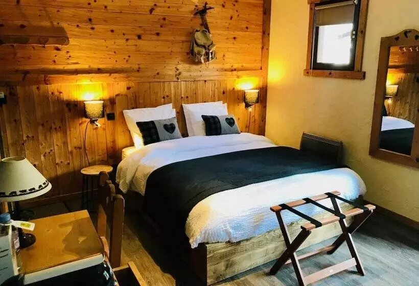 Hotel Logis Hôtel Les Ancolies - Areches Beaufort