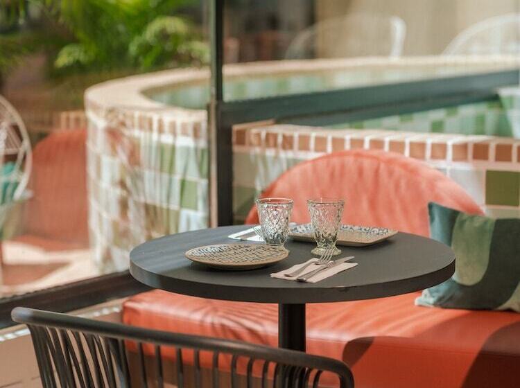 Hôtel Ibis Styles Sevilla City Santa Justa - Seville