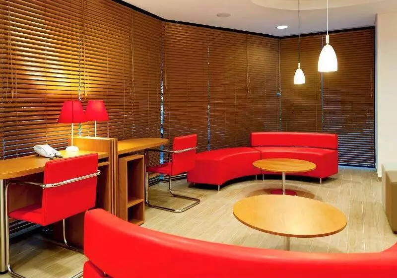 Hôtel Ibis Santos Gonzaga Praia - Santos