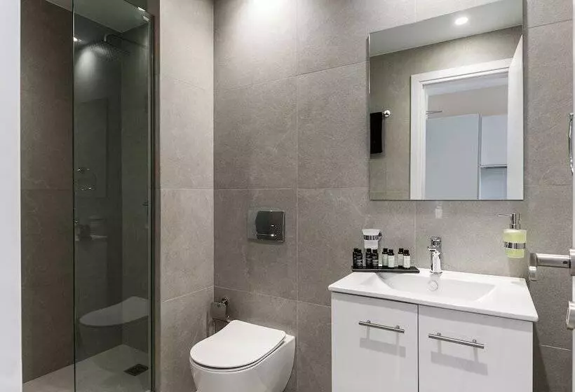 Hestia   Averof 7 - Афины