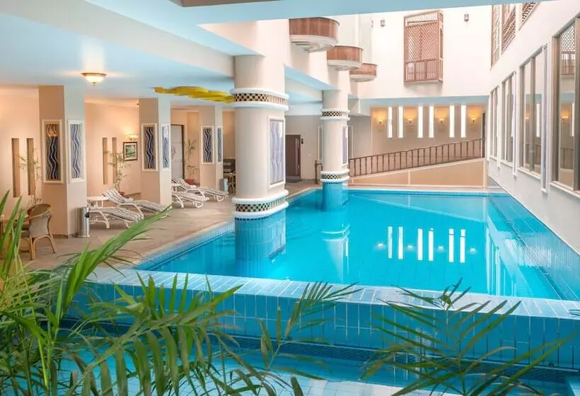 Hôtel Luxus Grand - 라호르
