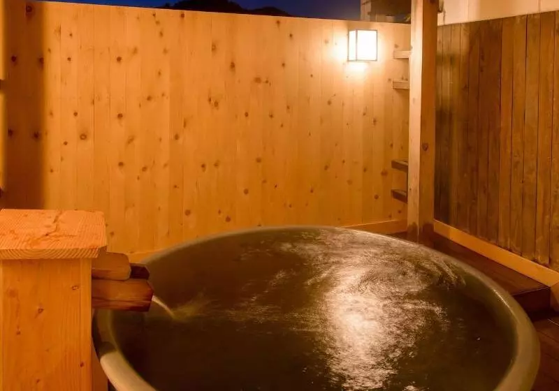 Ryokan Yadoya Tsubaki - Aomori