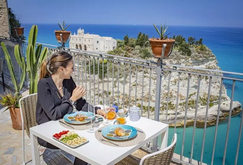 Hôtel La Dolce Vita A Tropea - Tropea