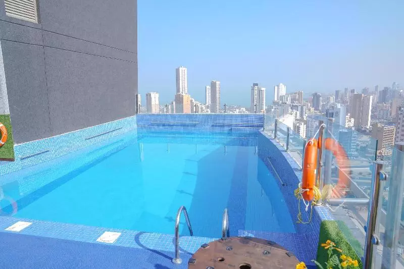 Hôtel Ramada Encore By Wyndham Kuwait Downtown - Kuwait