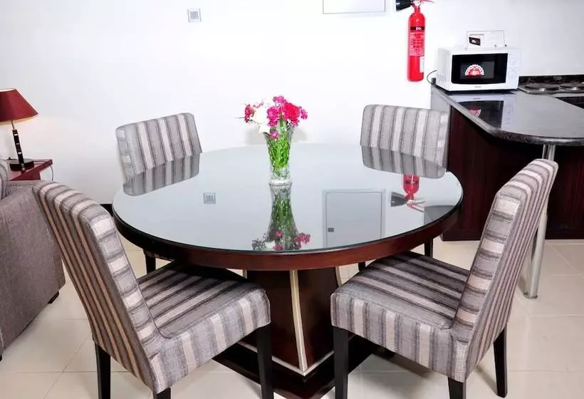 Hôtel Ewan Ajman Suites - Sharjah