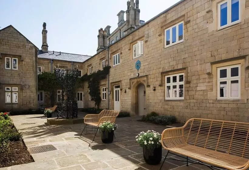 Hiding Space   St Catherine S Hospital - Bath