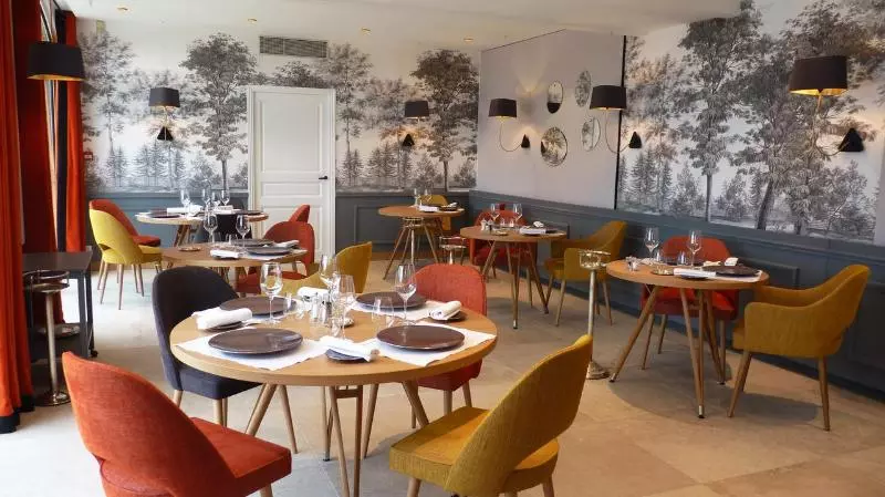 Hôtel Domaine De La Tortiniere - Joué-lès-Tours