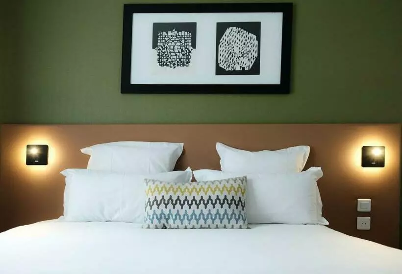 Hôtel Logis Hôtel De L Europe - Poitiers