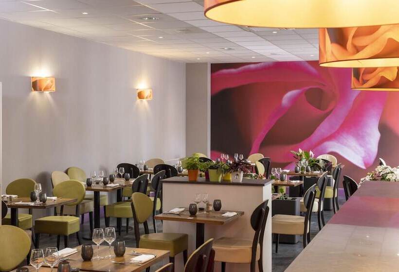 Hôtel Logis Hôtel Restaurant Le Fontarabie - Fontenay-le-Comte