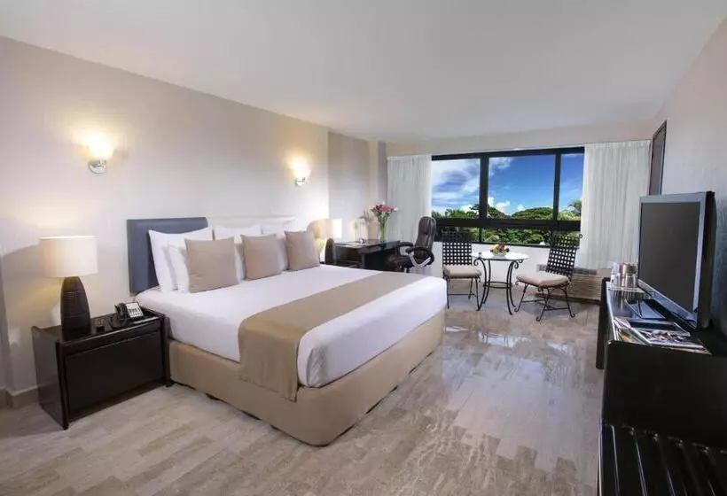 Hotel Smart Cancun The Urban Oasis - Cancún