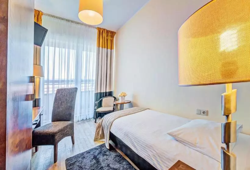 Hotel Don Prestige Residence - Poznań