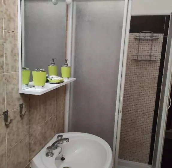 Pension  Monolocali Da Vinci - Marche