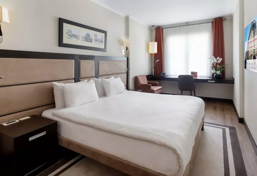 Hôtel Ramada Plaza By Wyndham Istanbul City Center - Istanbul