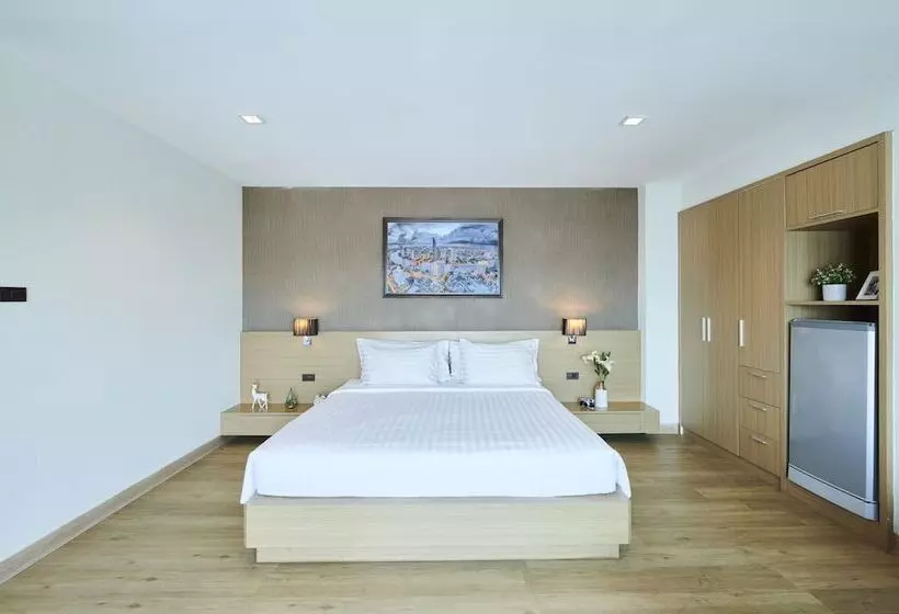 Hotel Adelphi Pattaya - Pattaya City