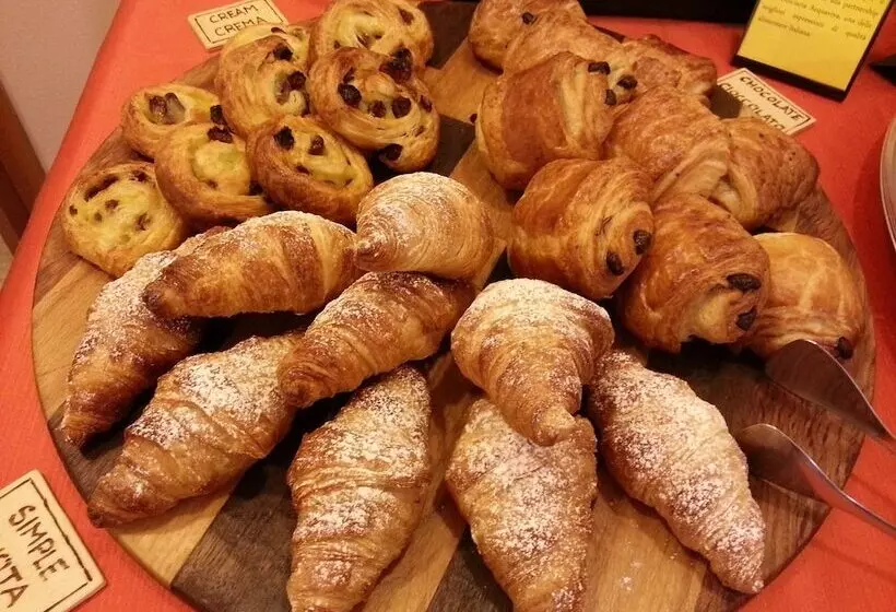 Bed And Breakfast Il Girasole High Quality Inn - Milan