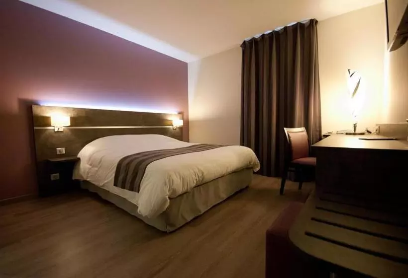 Brit Hotel Confort Saint Dizier - Saint-Dizier