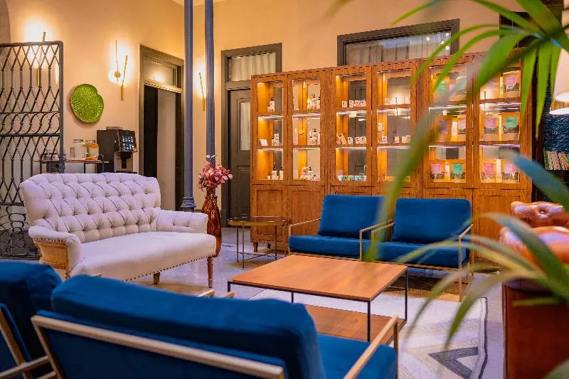 Hotel Casa Alhaja By Shiadu - Seville
