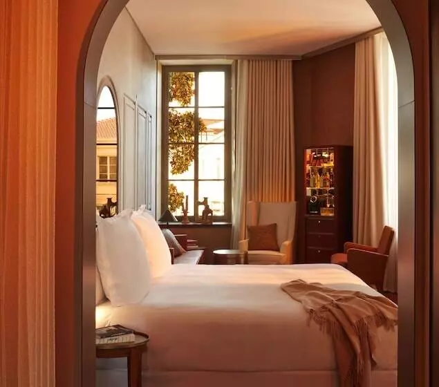 Hotel Mondrian Bordeaux Les Carmes - Bordéus