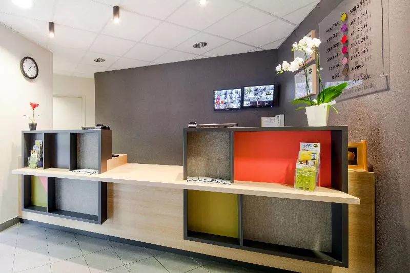 B&b Hotel Marne La Vallée Torcy - Torcy