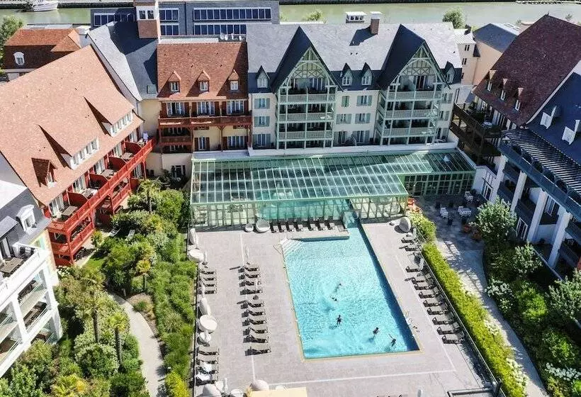 Hôtel Residence Pierre & Vacances Premium Presqu Ile De La Touques - Normandie