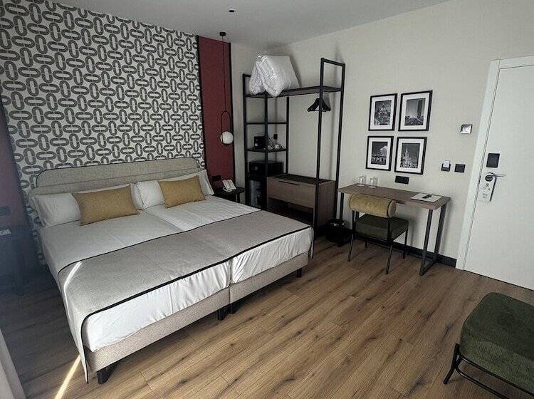 Hotel Itc Madrid By Soho Boutique - Madrid