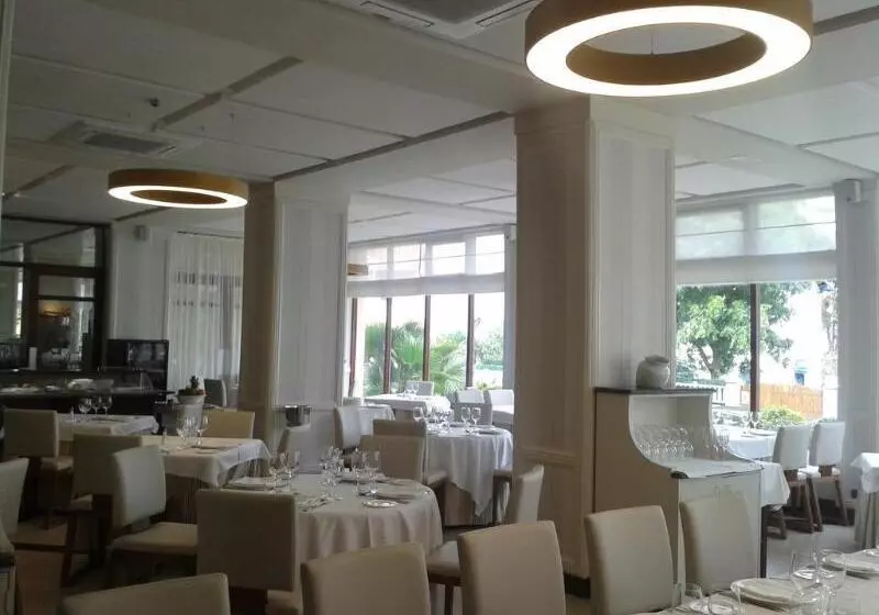 Hôtel Las Rocas Playa - Castro-Urdiales