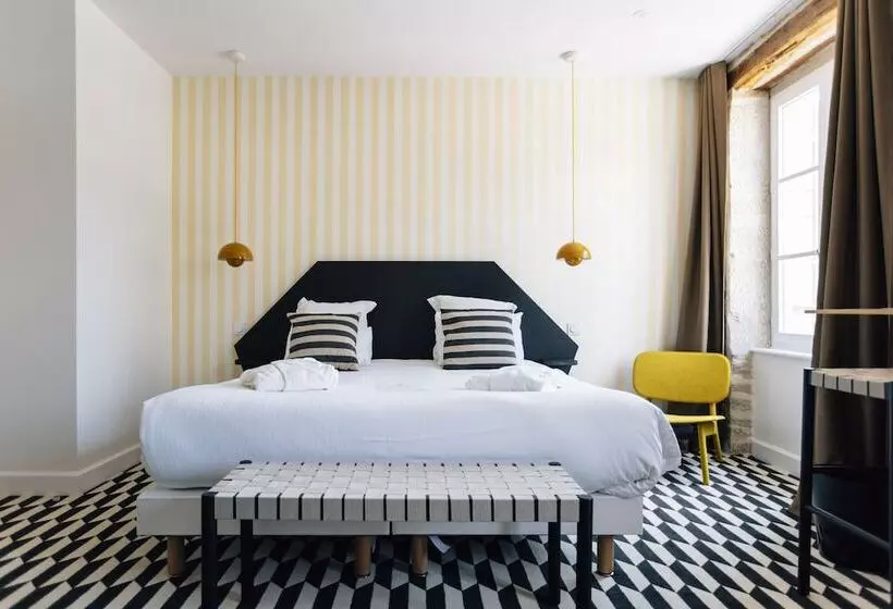 Castel De Très Girard   Hotel & Restaurant   Teritoria - Nuits-Saint-Georges