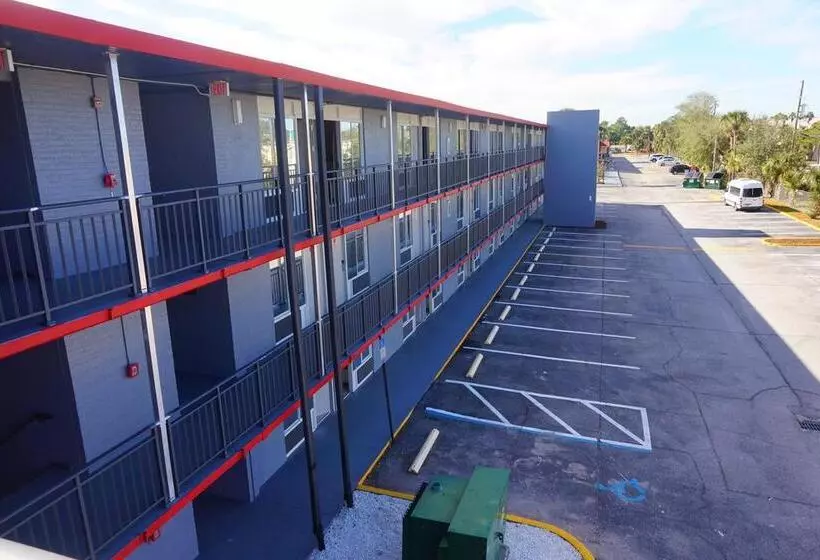Hôtel Travelodge By Wyndham Orlando At Heart Of International Drive - Orlando