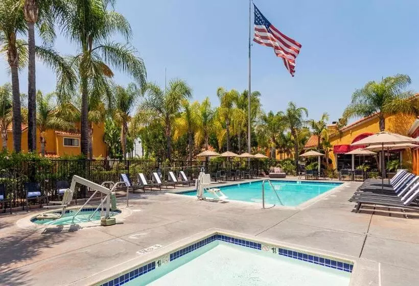Residencia Clementine Hotel & Suites Anaheim - Orange, CA