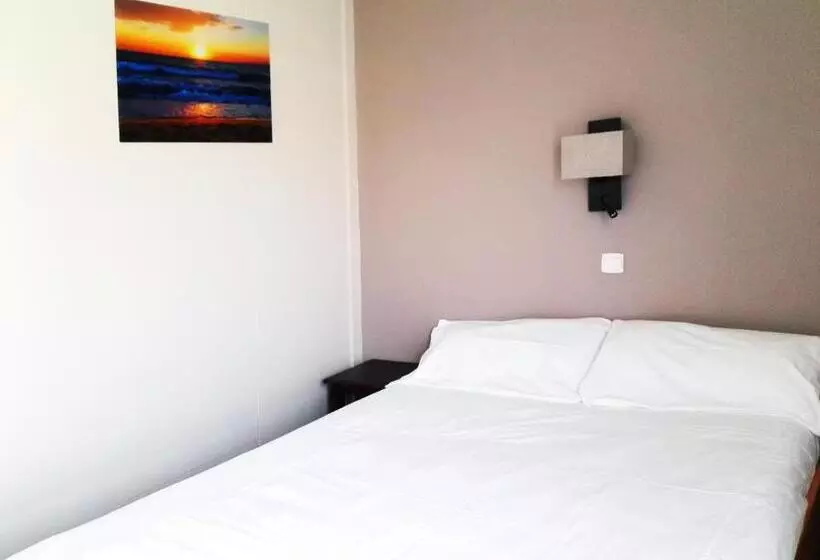 Hôtel Azureva Saint Cyprien - Elne