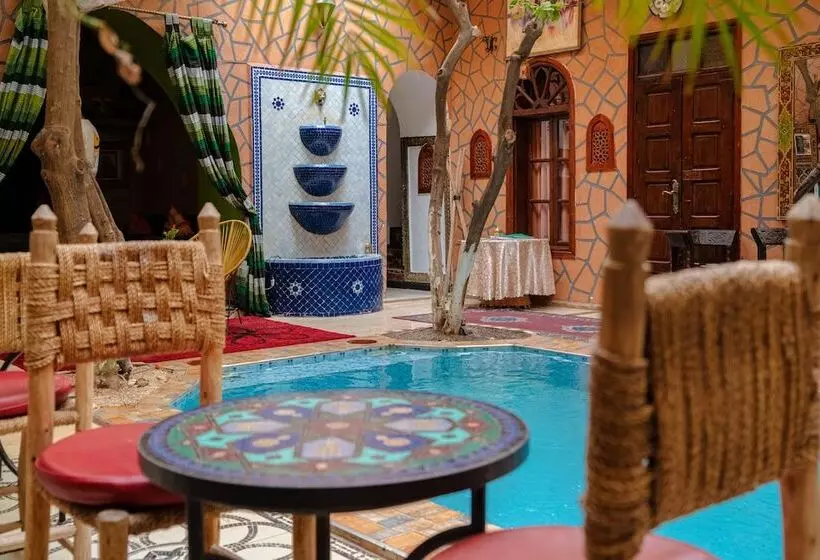 Auberge Riad Dar El Bacha - Marrakesh