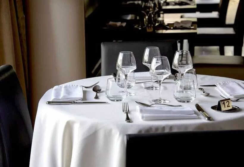 Hôtel Logis Hôtel La Ferme De Flaran - Gers