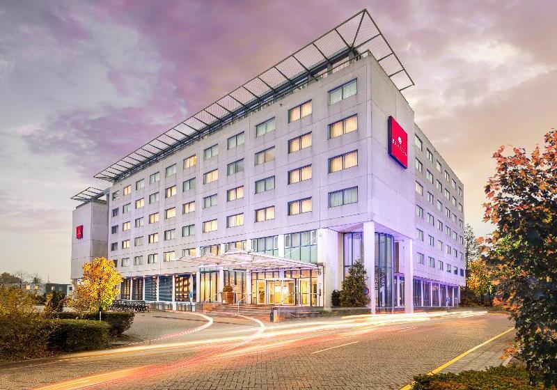 Hotel Ramada By Wyndham Amsterdam Airport Schiphol - Ámsterdam