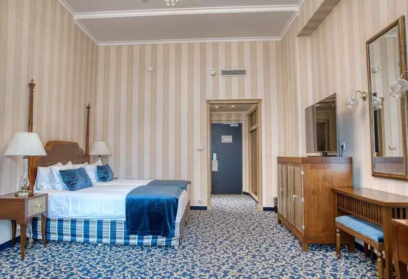 Hotel Ensana Grand Margaret Island - Budapest