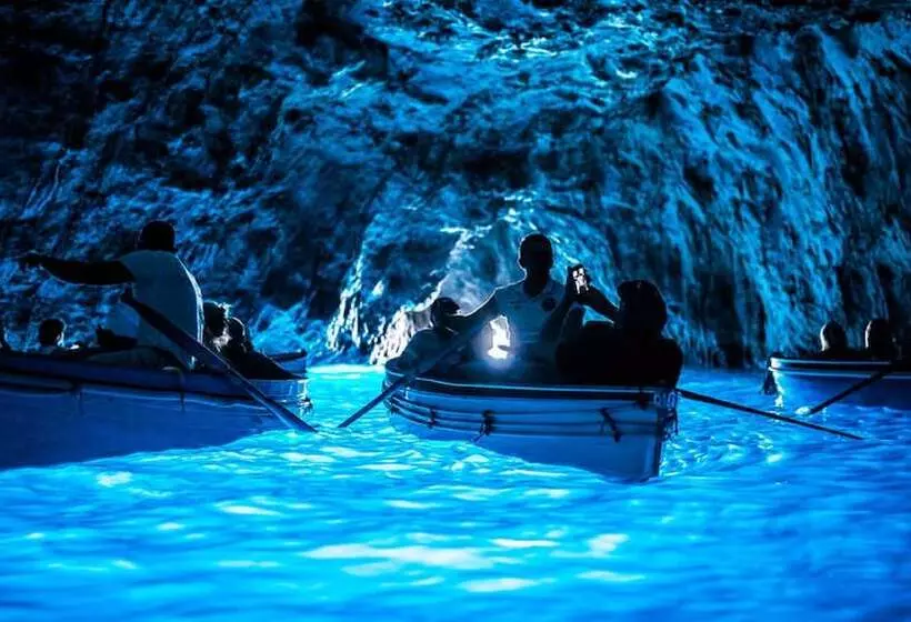 Resort Village Camping Santa Fortunata  Campogaio - Isola di Capri