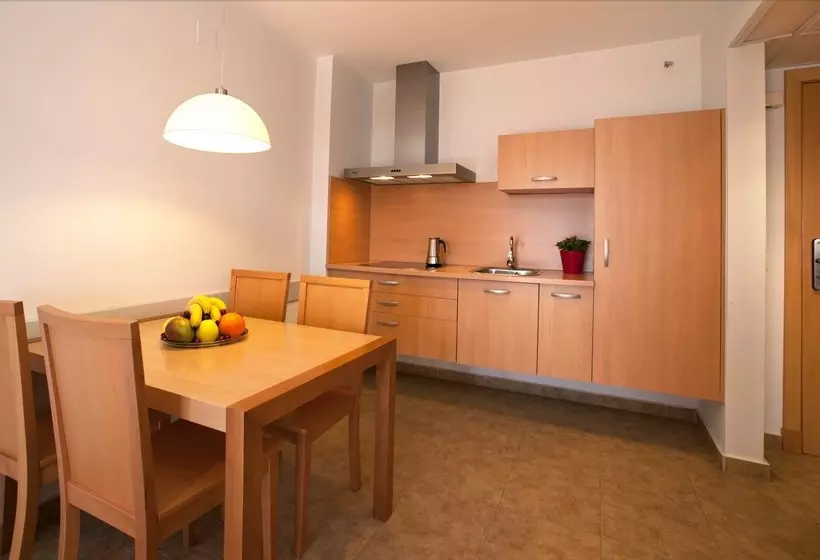 Leo Enebrales - Punta Umbría