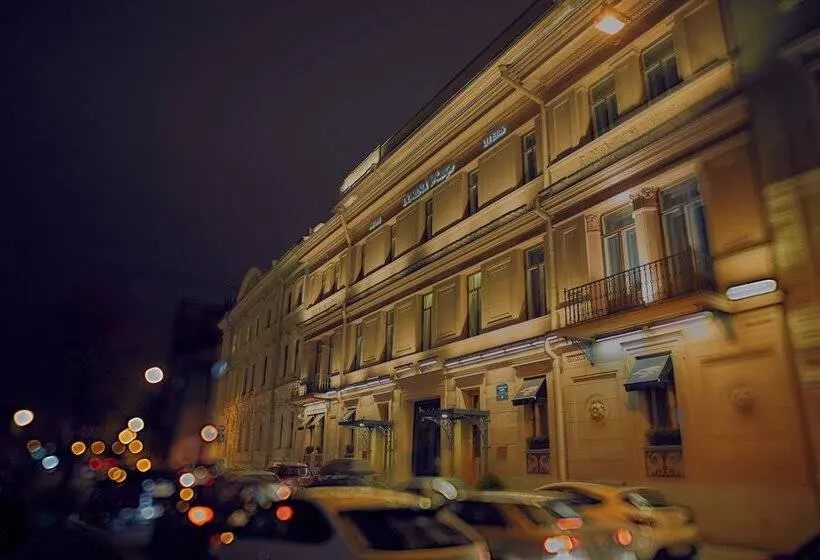 Hôtel Domina St. Petersburg - Sankt Petersburg
