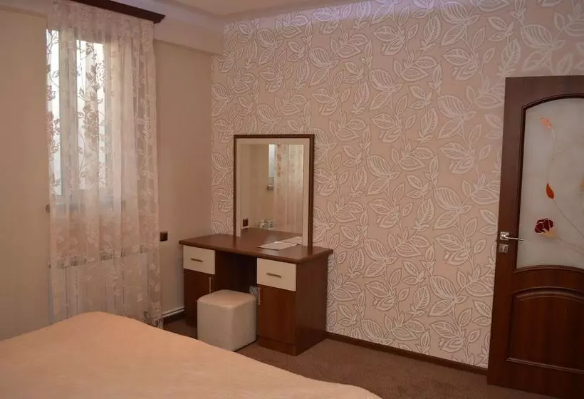 Hotel Areg - Ereván