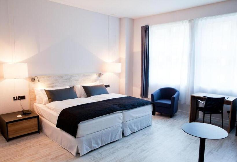 Hotel Catalonia Berlin Mitte - Berlin