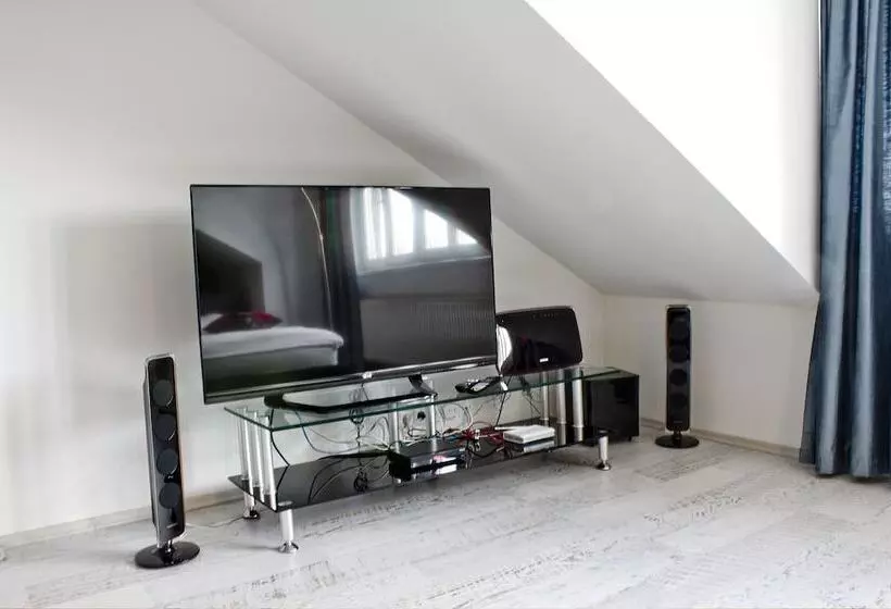 Royal Court Legerova - プラハ