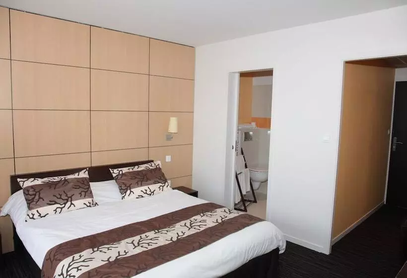 Hotel Logis Hôtellerie Les Brisants , Restaurant J M Perochon - Bretignolles-sur-Mer