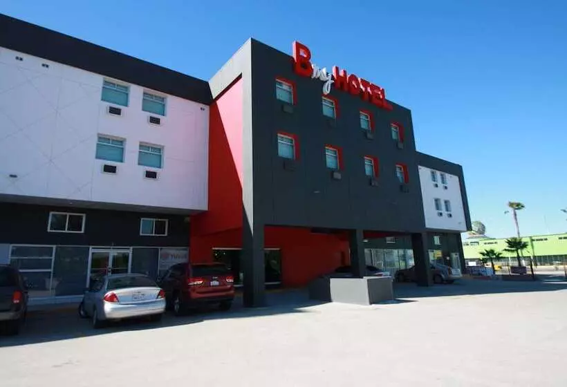 Hotel B My - Tijuana